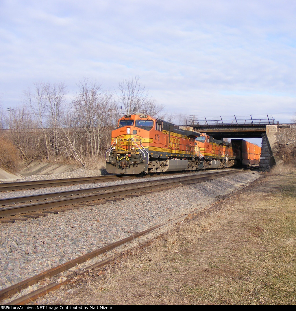 BNSF 4781